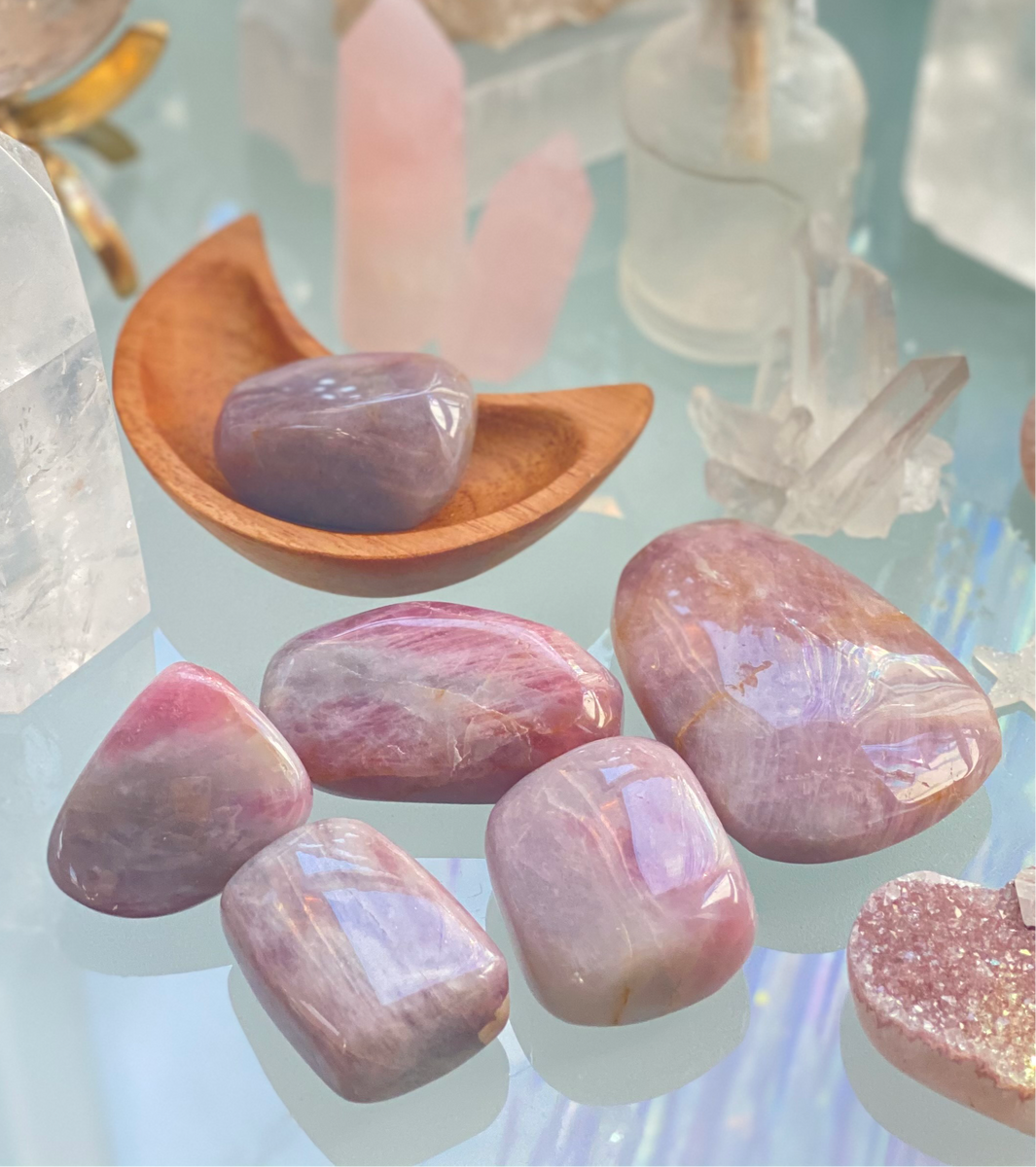 Purple Rose Quartz – The Crystal Madre